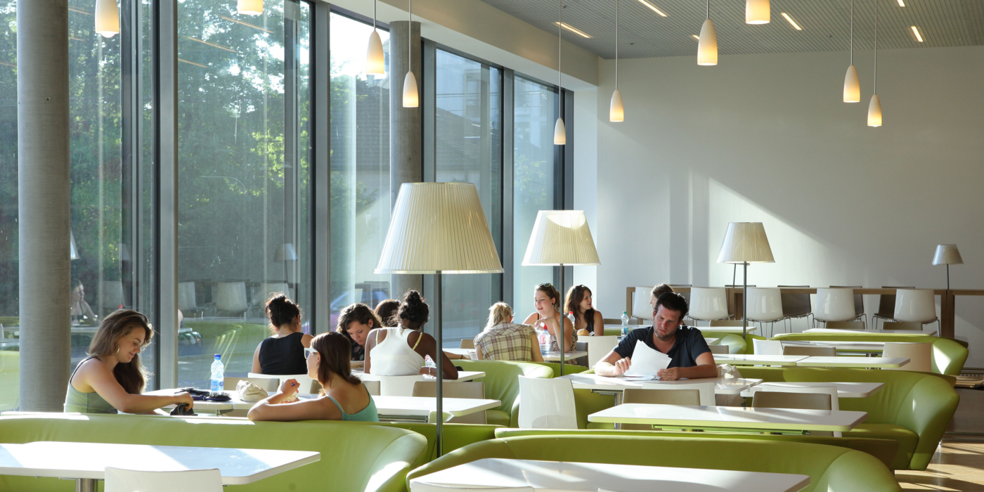 Careum Bildungszentrum > Careum Bildungszentrum